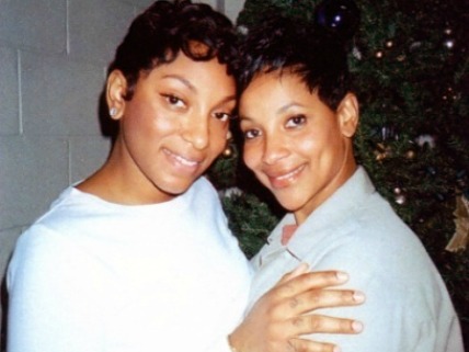 Obama Frees Sharanda Jones and 94 Other Prisoners Serving Draconian ...