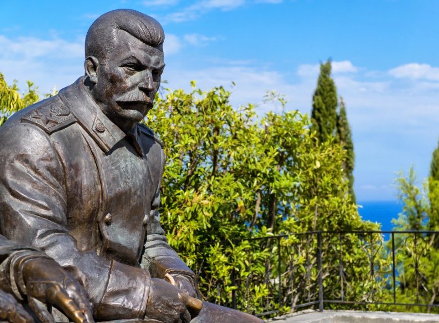 Brickbat: Russian Purge – Reason.com