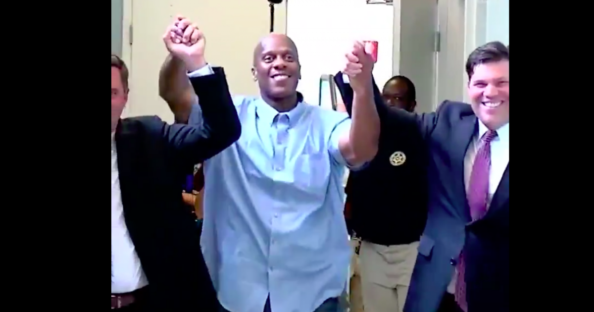 Corey Atchison Freed After Serving 28 Years for a Murder He Didn’t ...