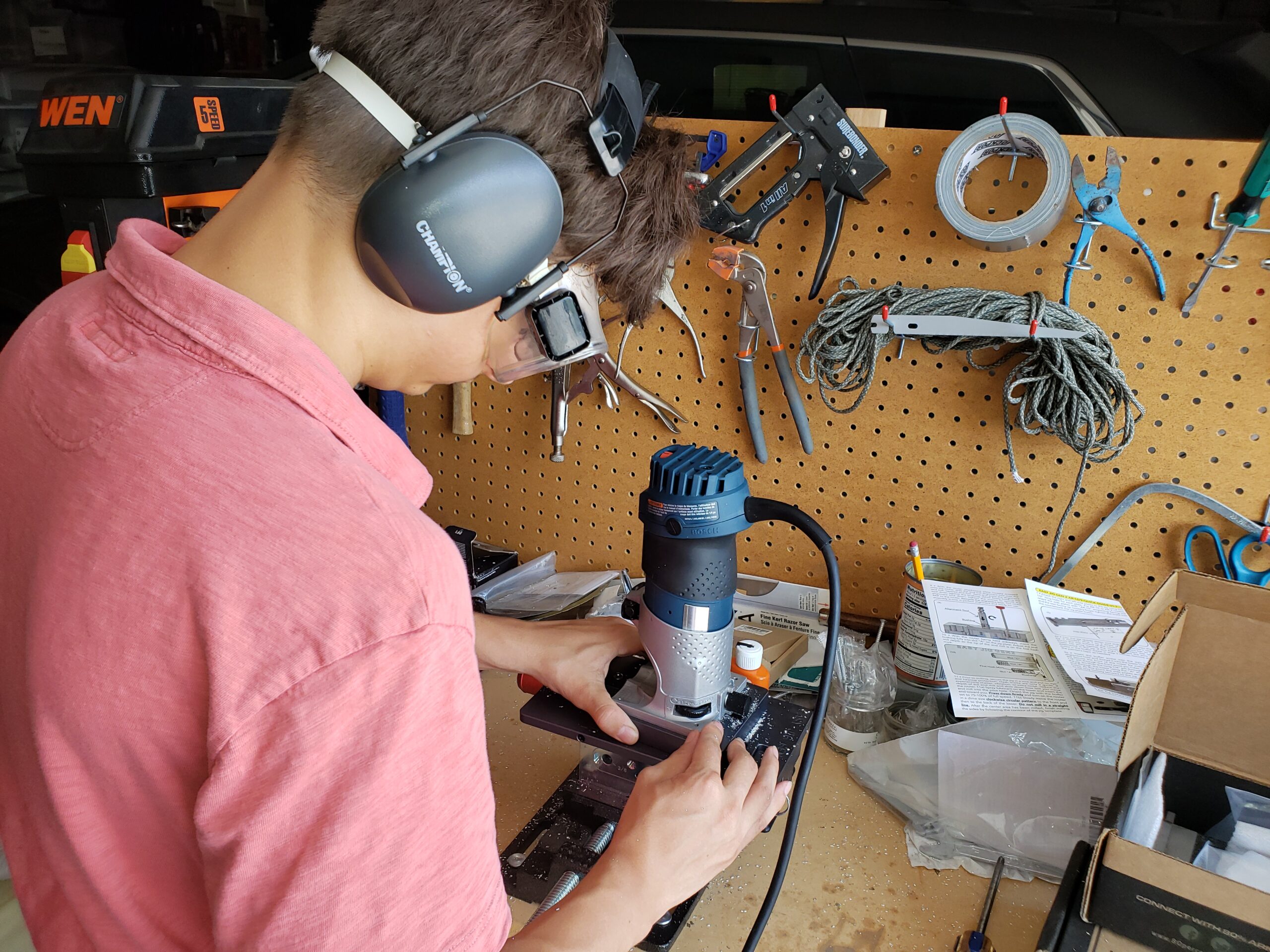 Building Your Own Rifle Is the Perfect Family Project